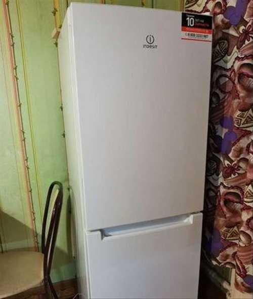 Холодильник indesit itf 016 w бу менее года