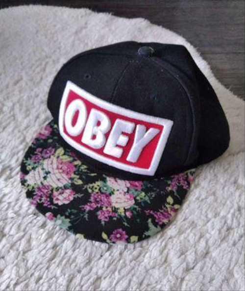 Бейсболка obey