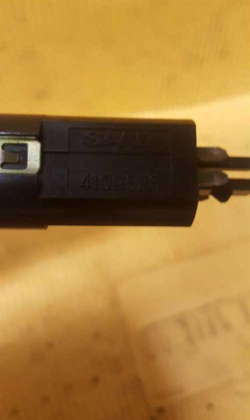 Saab 9-5 Кнопка аварийной остановки 4109526