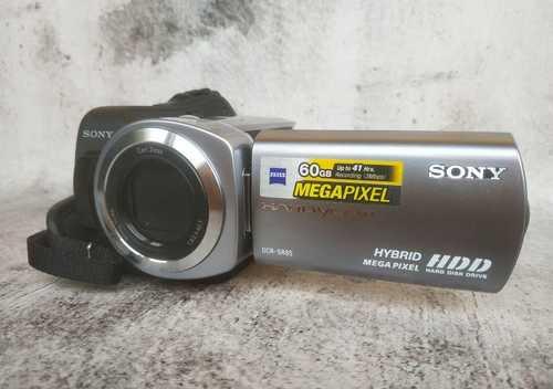 Видеокамера Sony DCR-SR85