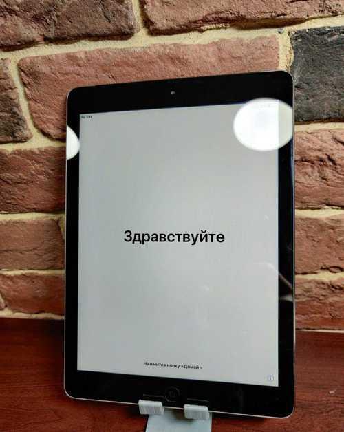iPad air 64гб a1475