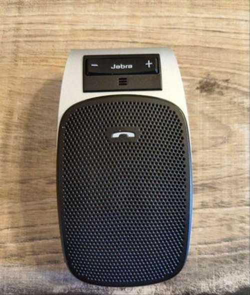 Jabra Bluetooth гарнитура в авто