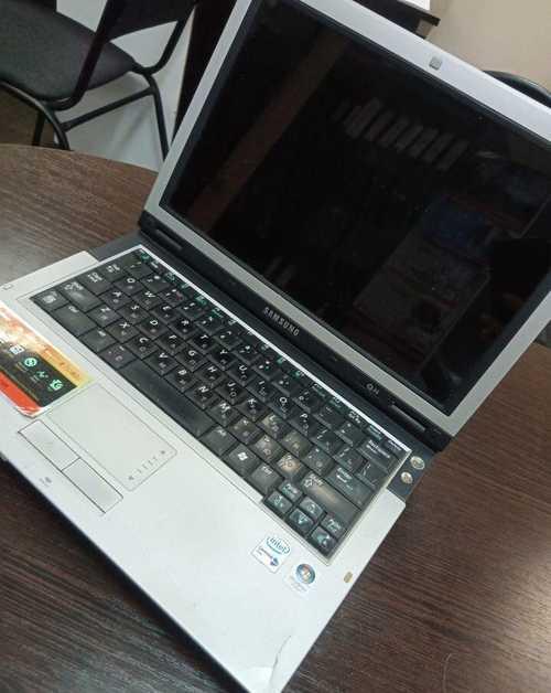 Ноутбук Samsung Q35