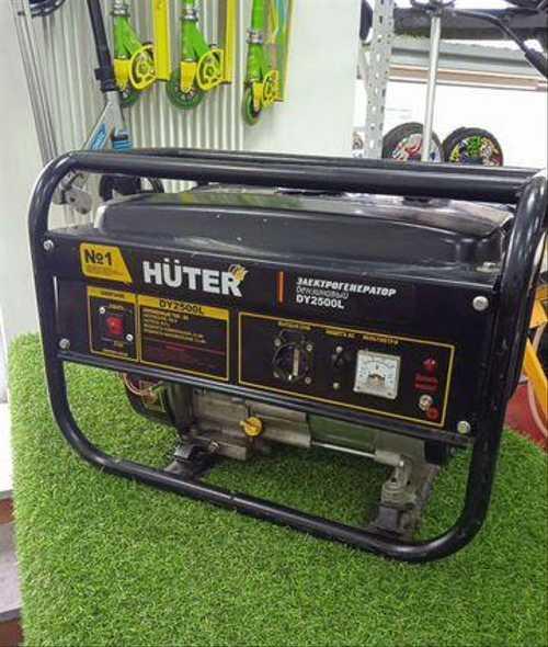 Бензиновый генератор Huter 2500