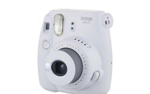 Фотоаппарат моментальной печати Fujifilm instax