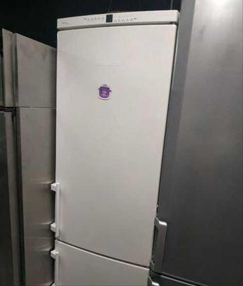 Холодильник Liebherr Premium NoFrost 200 см бу