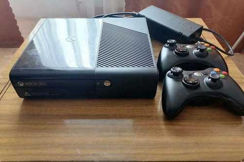 Xbox 360е 500gb freeboot