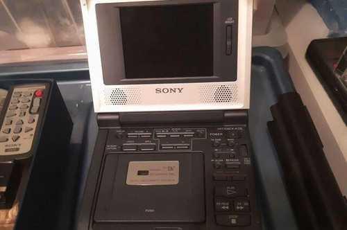 Портативный видеопроигрыватель Sony gv-d1000e