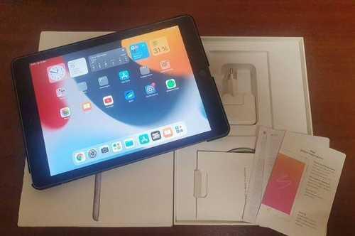 iPad 2018 32gb Ростест полный комплект