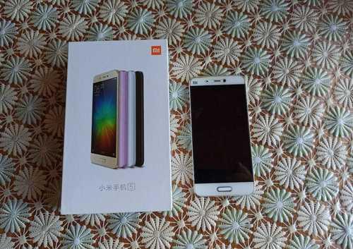 Телефон Xiaomi. Mi 5 32 гб