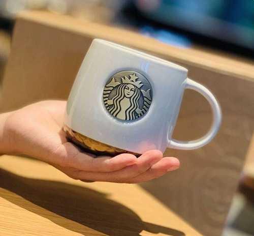 Чашка Starbucks
