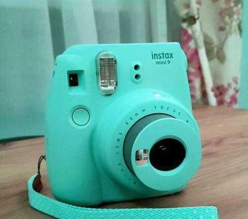 Polaroid Instax mini 9