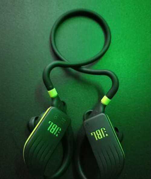 Jbl endurance dive