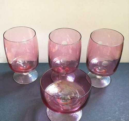 Набор бокалов розовое стекло винтаж. СССР