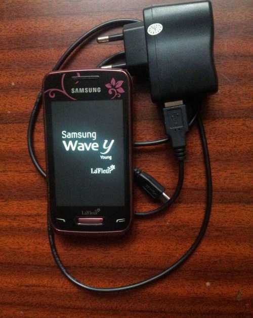 Телефон Samsung Wave y gt-s5380f