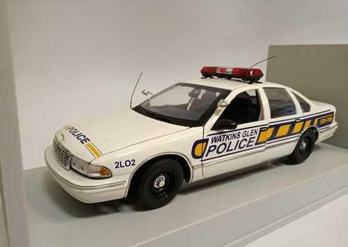 Chevrolet Caprice Police 1:18 UT Models