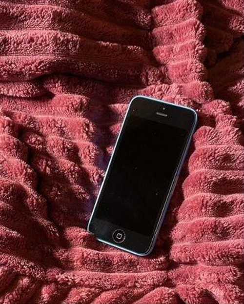 Телефон iPhone 5С