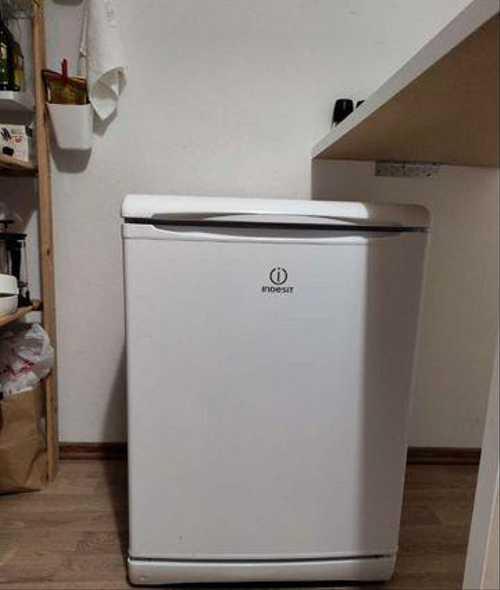 Холодильник indesit TT85