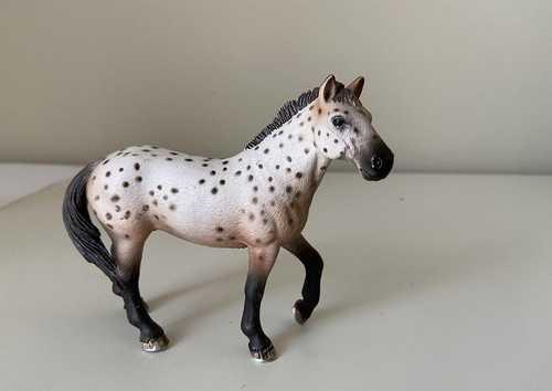Коллекционная фигурка жеребца Schleich
