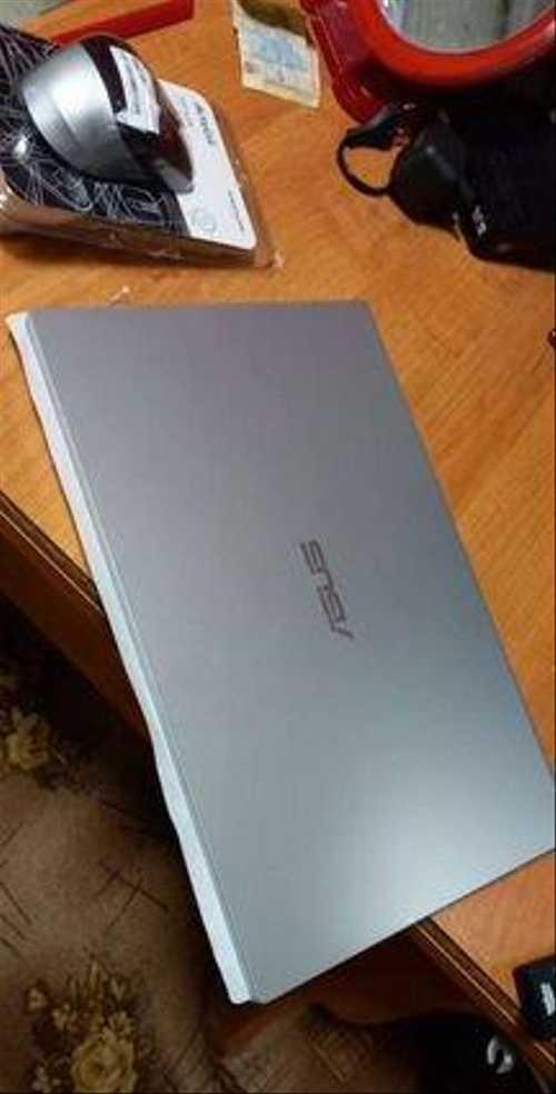 Ноутбук asus Laptop 15 F515JA-B0020t