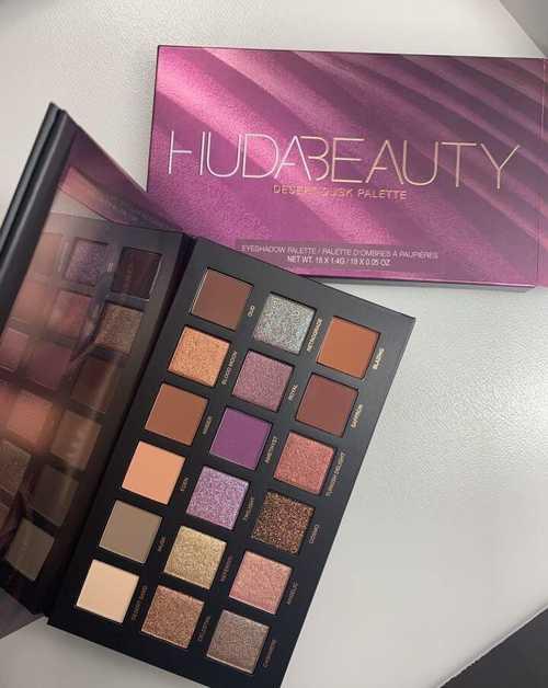 Huda beauty Desert dusk palette