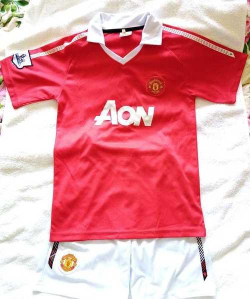 Футбольная форма Manchester United. Р. 140