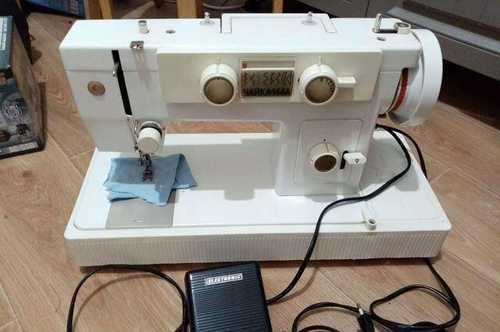 Швейная машина Чайка 144а