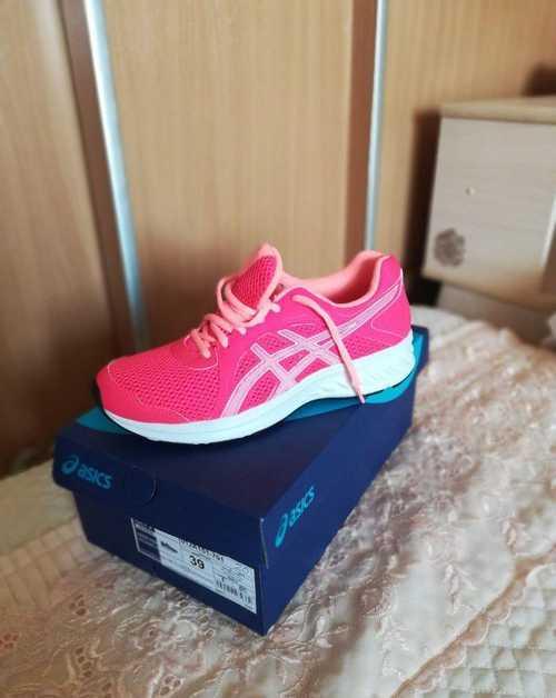 Новые женские кросовки Asics 38