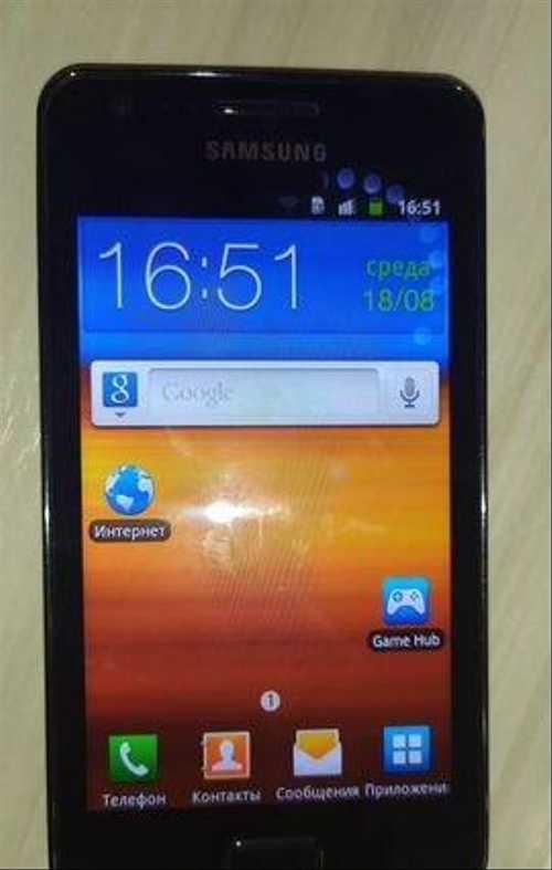Телефон Samsung GT-i9103 Galaxy R