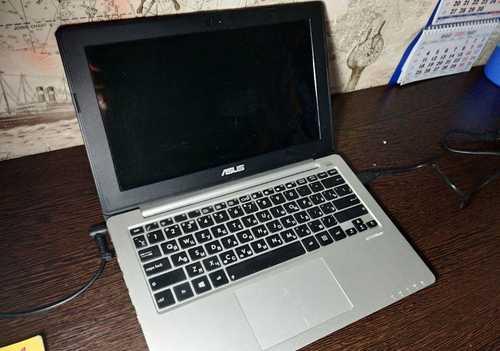 Ноутбук Asus X201E
