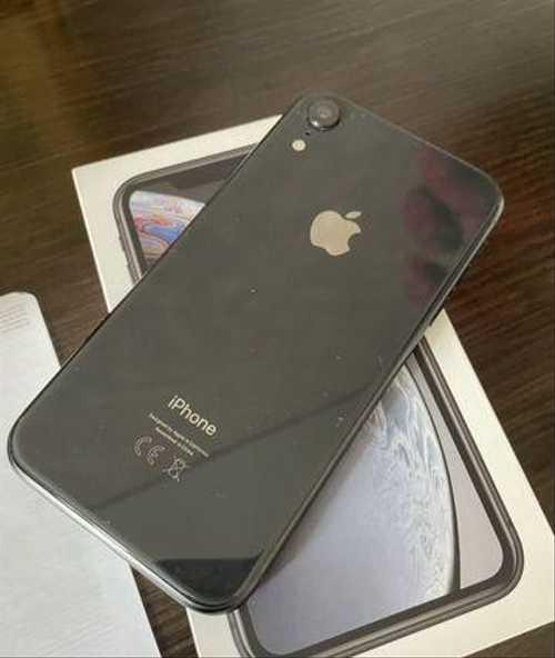 Телефон iPhone