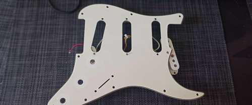 Пикгард Fender Stratocaster usa