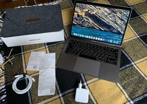 Apple MacBook Air 13 2018 128 space grey ростест/ч