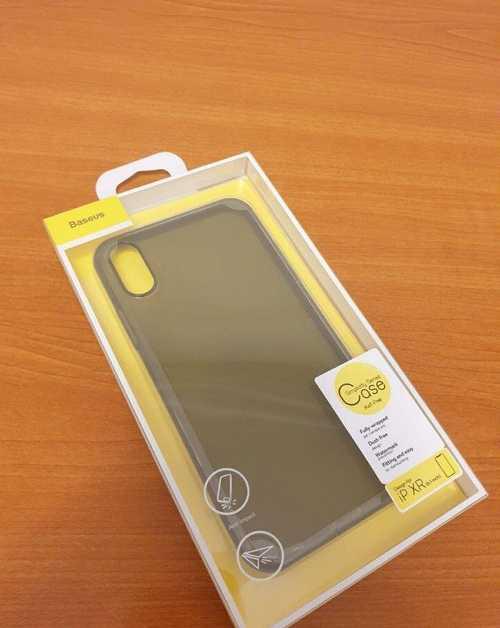 Чехол на iPhone XR