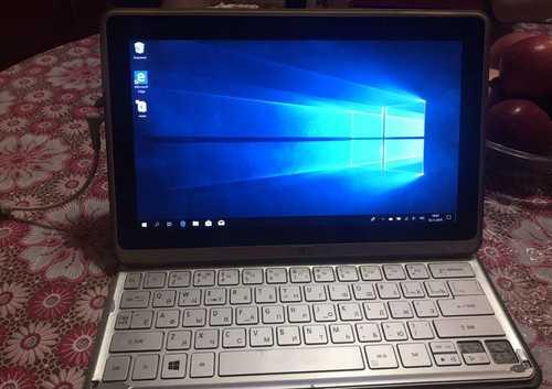 Acer iconia W701