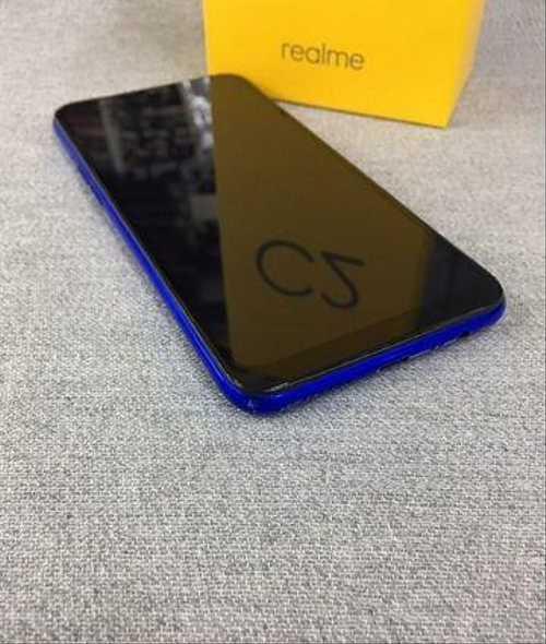Смартфон Realme C2
