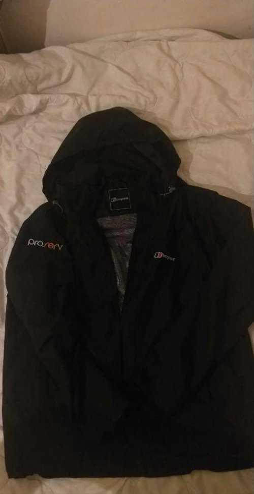 Куртка. Berghaus Aquafoil Jacket