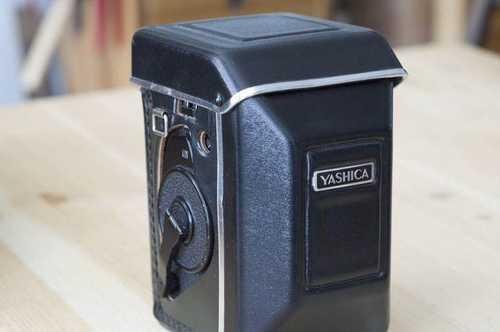 Yashica mat 124G