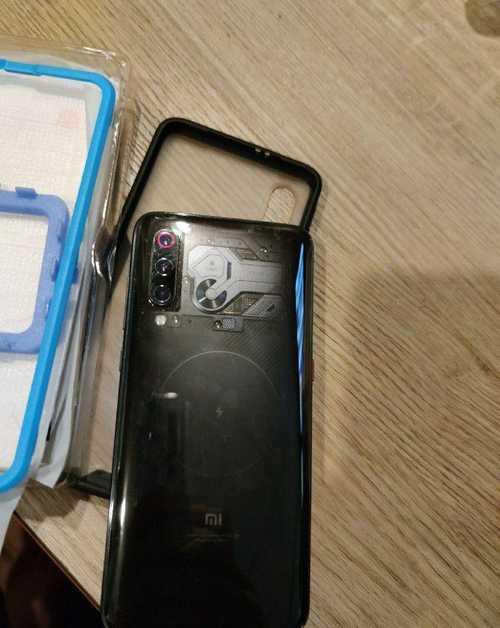 Xiaomi MI 9 / 256 GB transparent edition