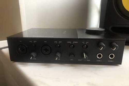 Звуковая карта Komplete audio 6 Mk2