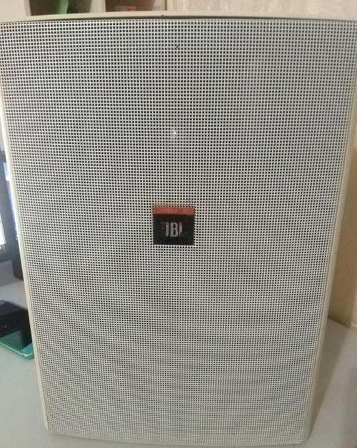 Control 28T-60 WH JBL