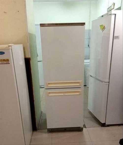 Холодильник Стинол.(кшмх - 268/100).Высота - 167 с