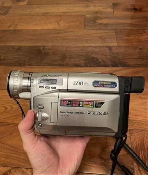 Видеокамера Panasonic NV-VZ10 / VHS-C