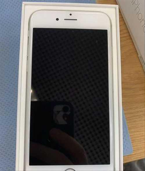 Смартфон Apple iPhone 6S 32Gb Silver
