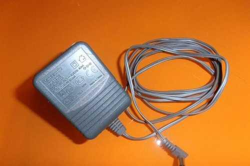 Блок питания (электрический адаптер) 9 V / 0,5 A