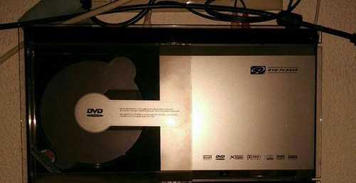 DVD-плеер DVTech D570 настенный