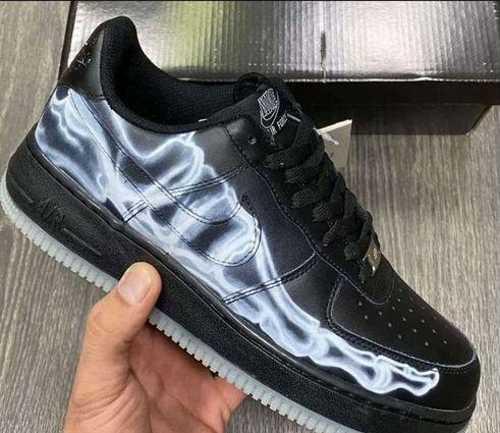 Кроссовки Nike Force 1