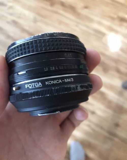 Объектив Konica 40mm 1.8+переходник на micro 4/3