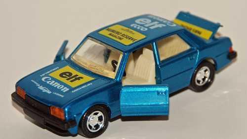 Matchbox Peugeot 305 Superkings (K-84)