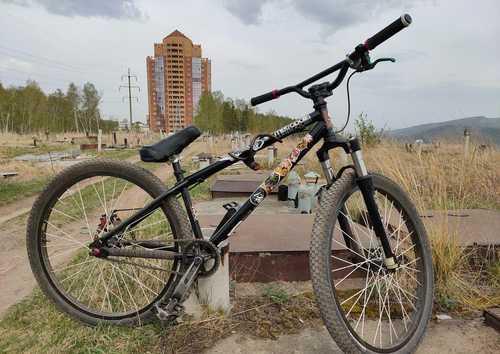 MTB NS metropolis dirt \ street
